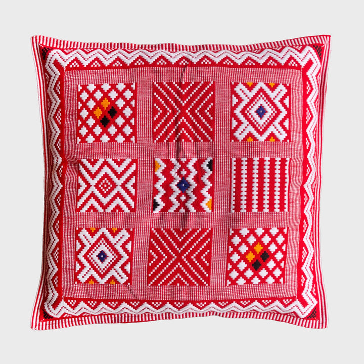 Traditional Dumbara Weaving – BAREFOOT